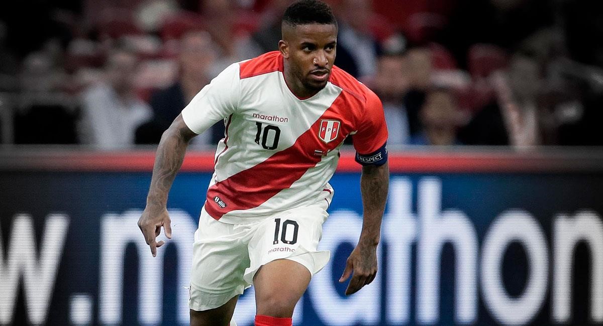Jefferson Farfán Oficializó Su Retiro Del Fútbol Profesional | Entre Bolas